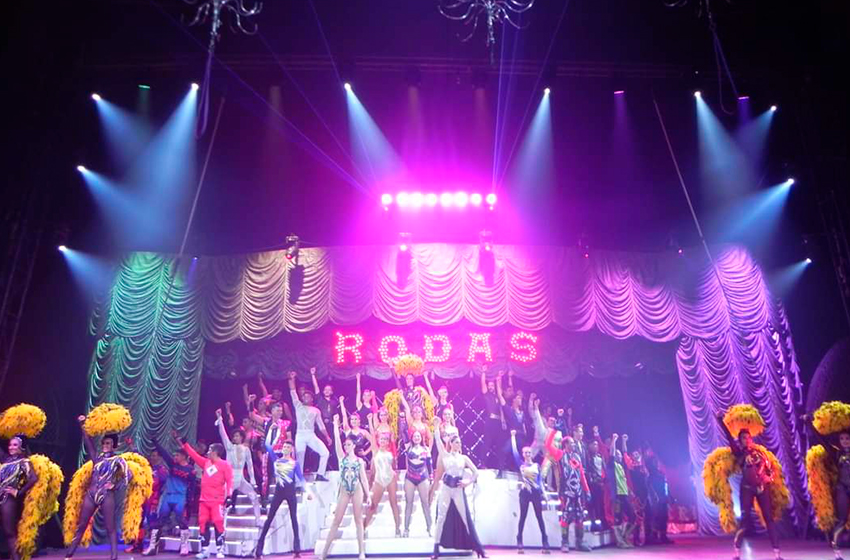 El Circo Rodas deslumbró a los espectadores en su debut en Mar del ...