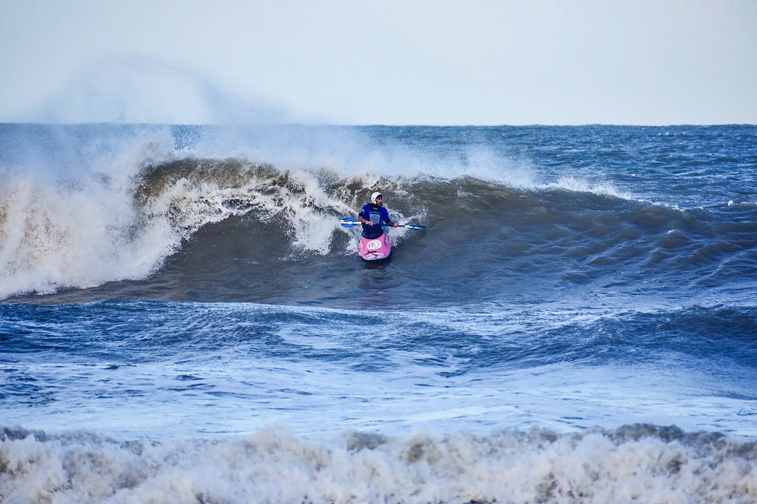 Comienza el Mundial de Kayak Surf en Mar del Plata – El Marplatense