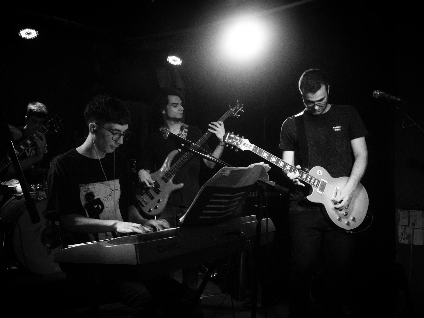 Una Noche de Rock y Folklore Nacional en Mole Club – El Marplatense
