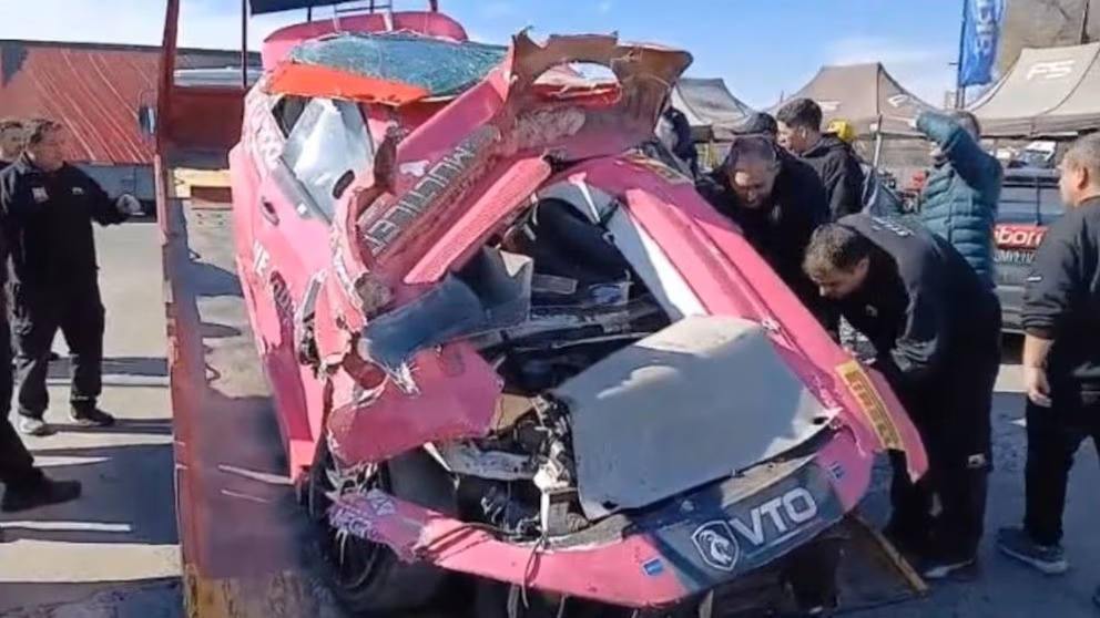 Tragedia en Fiat Competizione: un auto volcó y dio 10 vueltas en el ...